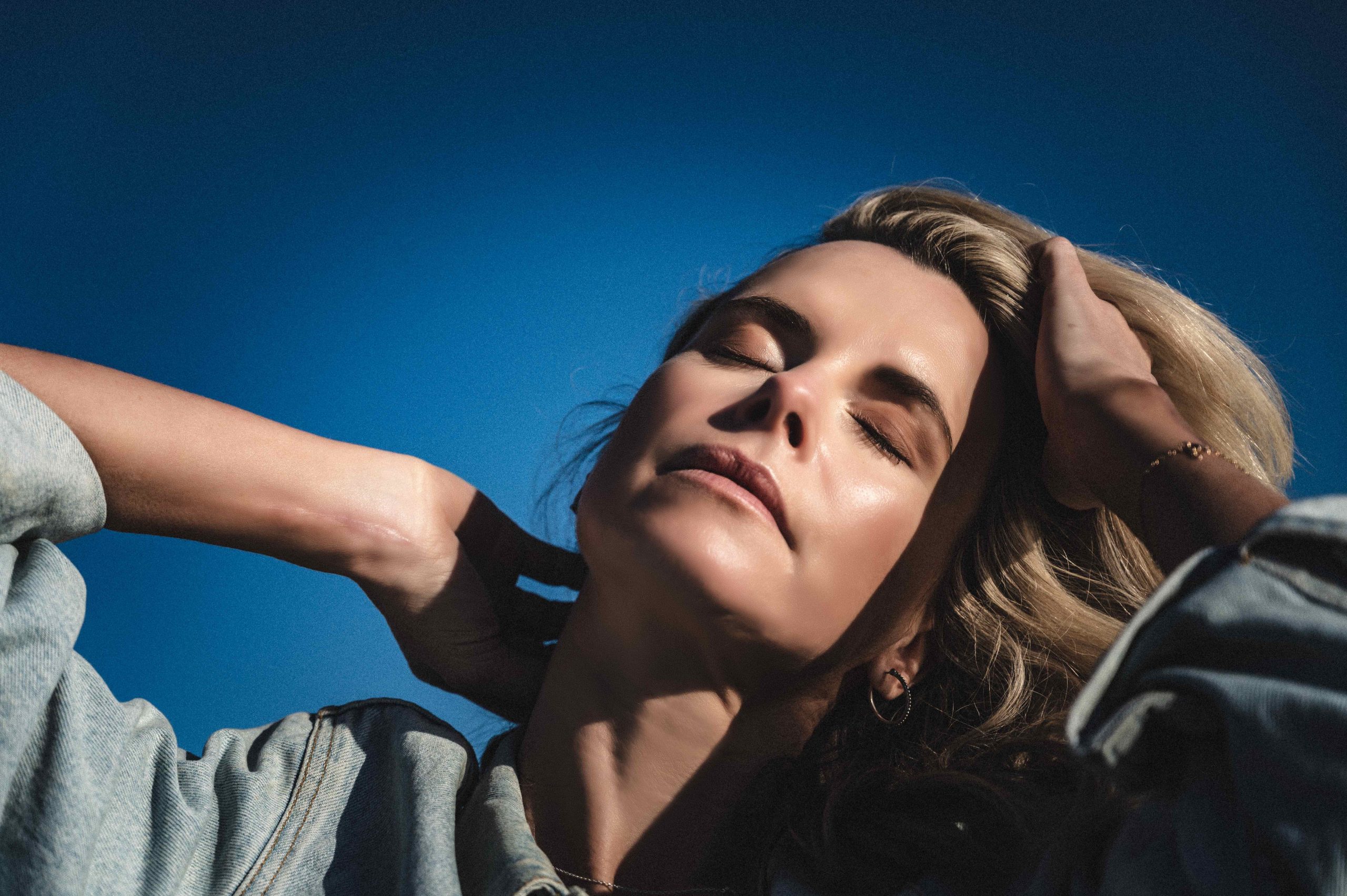 Holly Wild delivers open, honest and electrifying new single, Thrill of ...
